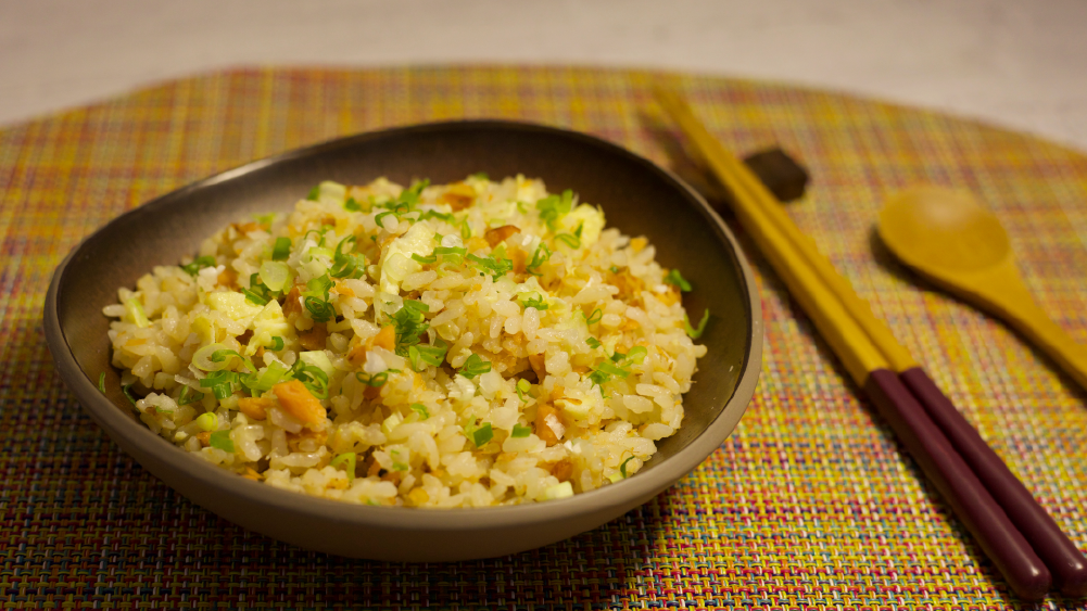 Fried Rice with Smoked Salmon 燻鮭魚炒飯 – ChiaChia's Queendom